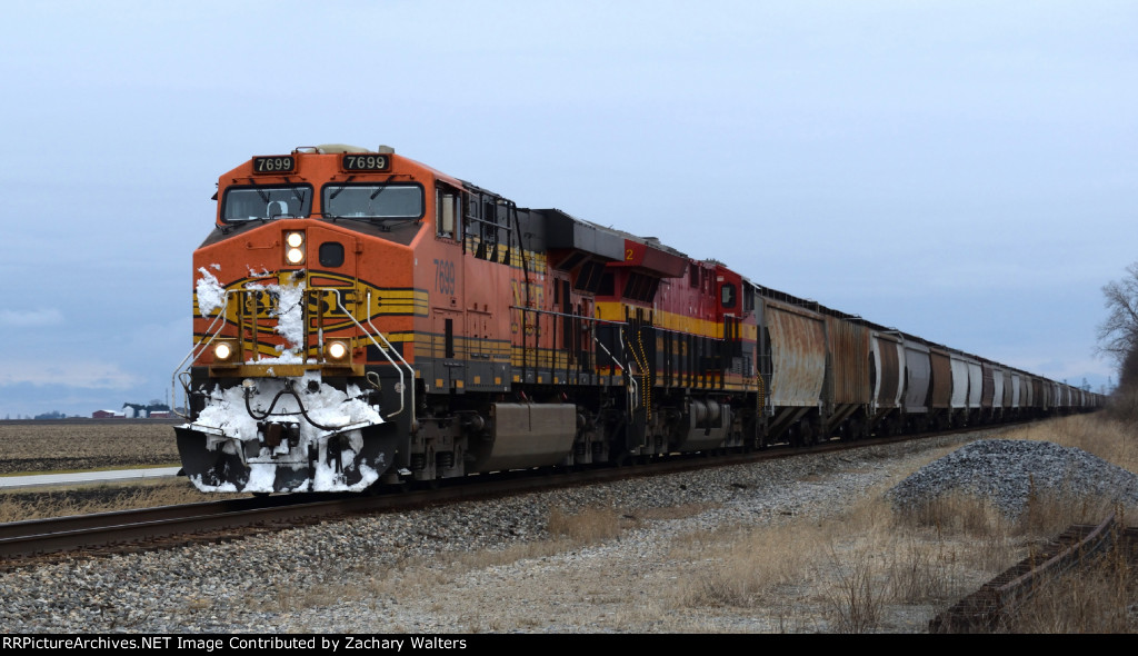 BNSF 7699 KCS 5012